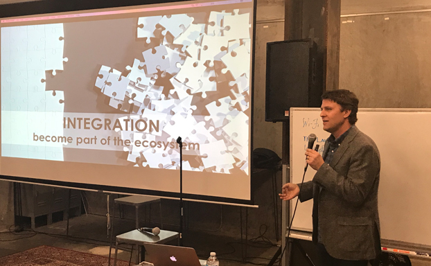 #CloudSummit: 4 Tactics for Winning in the SMB SaaS Space - Localogy