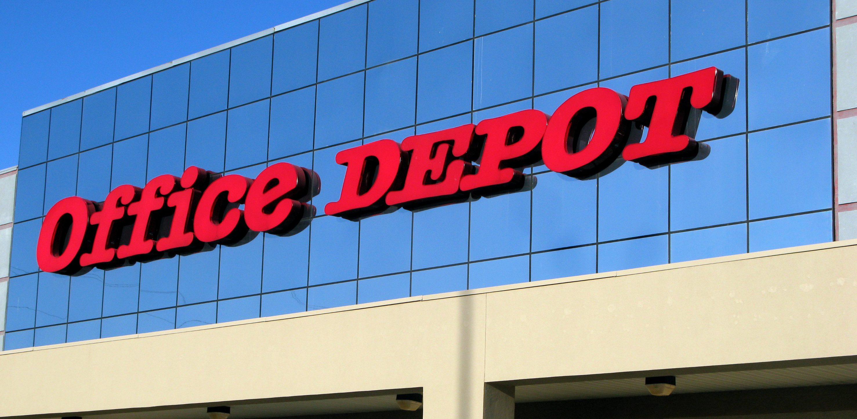 Office Depot Goes Deeper Into Services Adds Co Working Space Localogy
